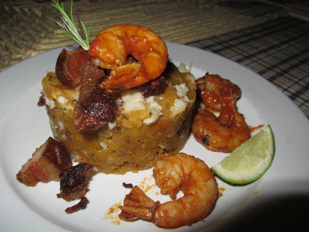 Casa de Campo Living reviews: Toñito's Grill, cosy atmosphere and ...